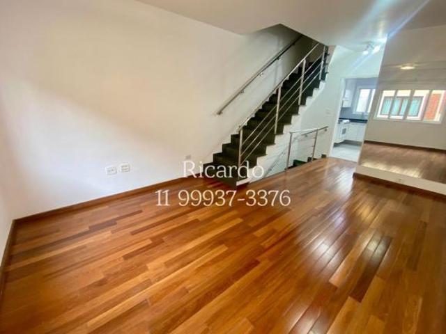 Casa com 115 m² condomínio fechado e 2 quartos à venda em Vila Gomes
