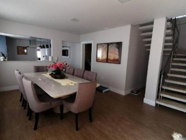Casa com 115 m² e 3 quartos à venda em Vila Jaguara
