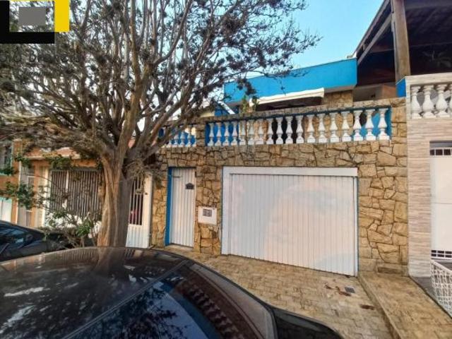 CASA COM 116 M² DE ÁREA CONSTRUÍDA COM 2 DORMITÓRIOS NO BAIRRO DA VILA PROGRESSO EM JUNDIAÍ SP