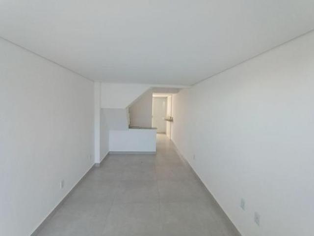 Casa com 120 m² e 2 quartos à venda em Jardim Leblon