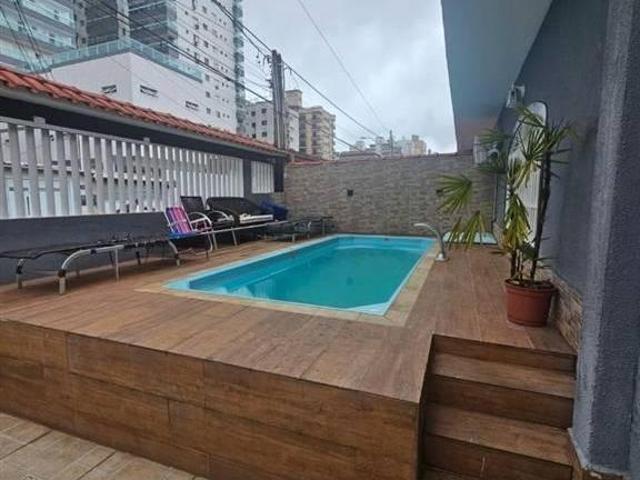 CASA COM 123,00 m² OCIAN PRAIA GRANDE SP