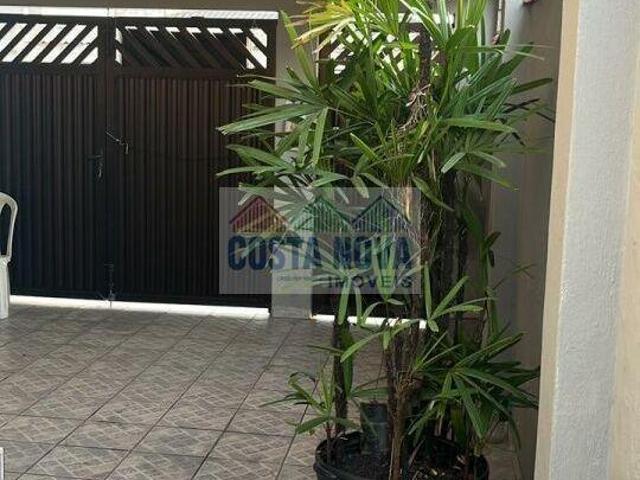 Casa com 124m², com 2 quartos, 2 banheiros na Vila Ema