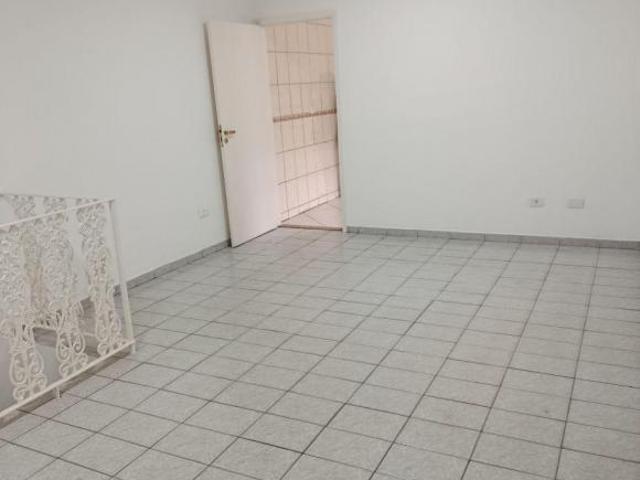 Casa com 125 m² e 3 quartos à venda em Jardim Rosa Maria