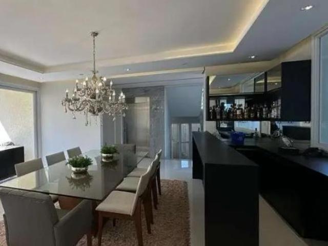 Casa com 125 m² e 3 quartos à venda em Vila Lavínia