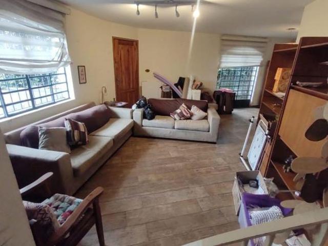 Casa com 125 m² e 4 quartos à venda, Jardim Bonfiglioli
