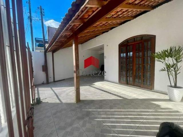 Casa com 125m², à venda, no bairro Cruzeiro em São José dos Pinhais