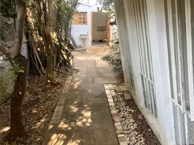 Casa com 12 quartos à venda ou para locação em Vila Clementino SP
