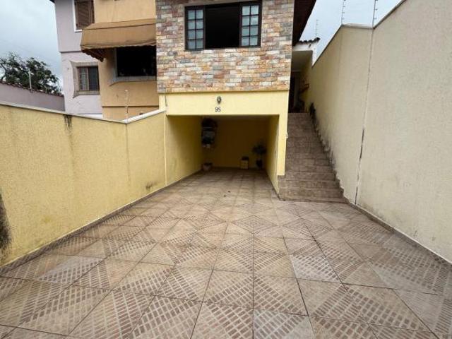 Casa com 130 m² e 3 quartos à venda em Jardim Bonfiglioli