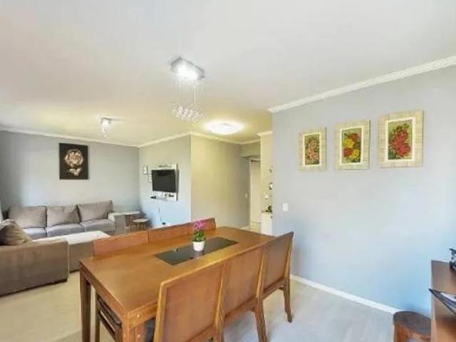 Casa com 130 m² e 3 quartos à venda em Jardim Esplanada