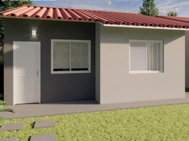 Casa com 140 m² 2 quartos à venda em Parque Vitória Régia