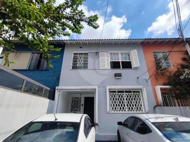 Casa com 140 m² e 2 vagas Residencial/Comercial a venda em PERDIZES!