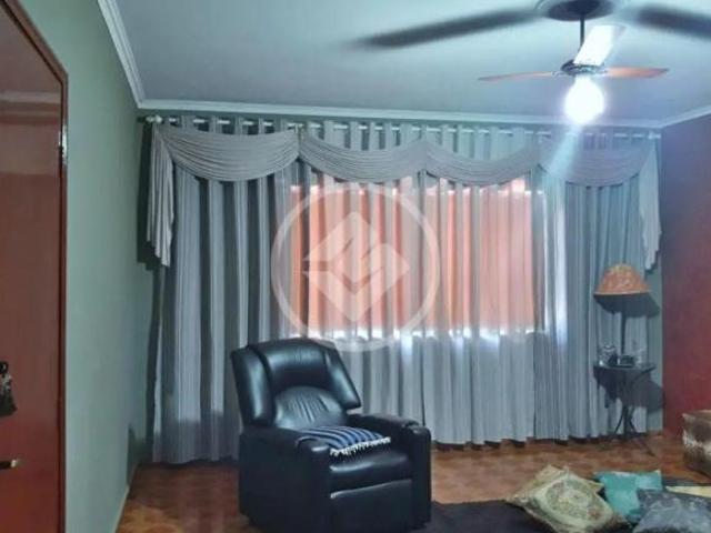 Casa com 141 m2, 2 dormitórios e 3 garagens, no Jardim São Jorge, Hortolândia