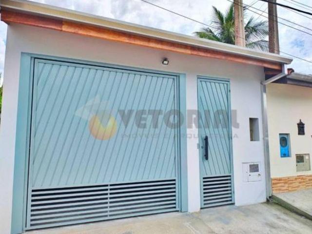 Casa com 144 m² e 2 quartos SENDO 1 SUÍTE à venda em Jaraguá