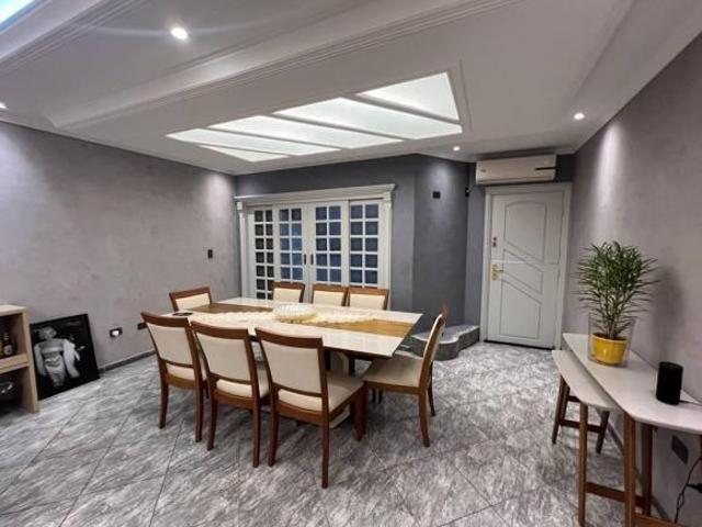 CASA COM 155,00 m² GUILHERMINA PRAIA GRANDE SP