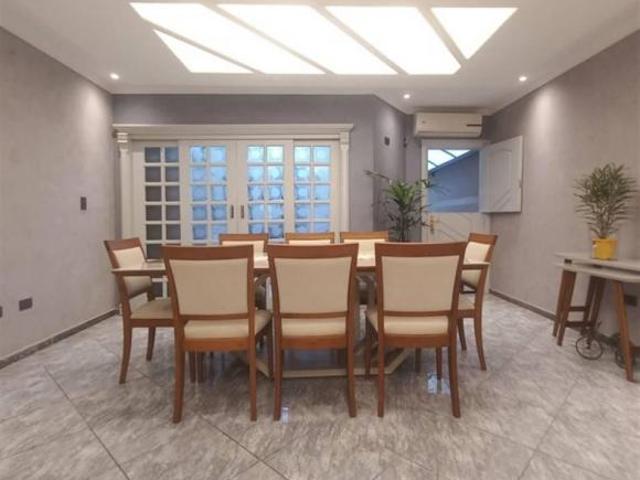 CASA COM 155,43 m² GUILHERMINA PRAIA GRANDE SP