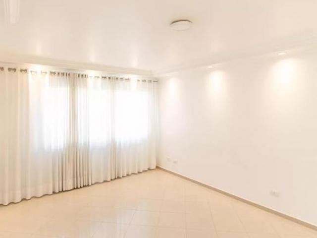 Casa com 157 m² e 3 quartos à venda na Vila Maria Alta
