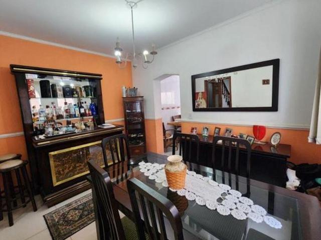 Casa com 162 m² e 2 quartos à venda em Jardim Arpoador