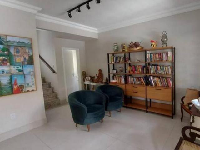 Casa com 170 m² e 3 quartos à venda em Vila Darli