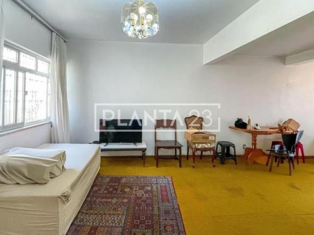 Casa com 175 m², 3 quartos e 2 vagas à venda no bairro Paraíso