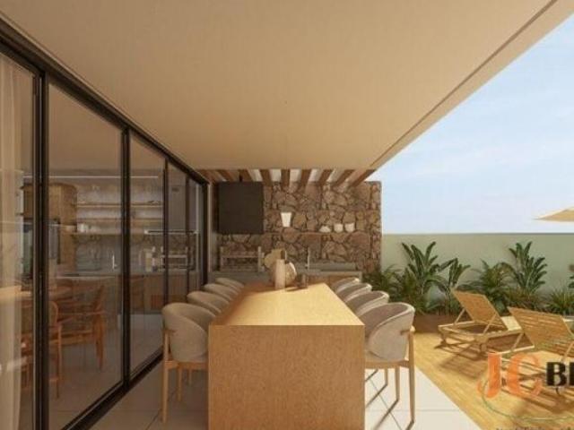 Casa com 175m² distribuídos em 4 suítes, 2 vagas