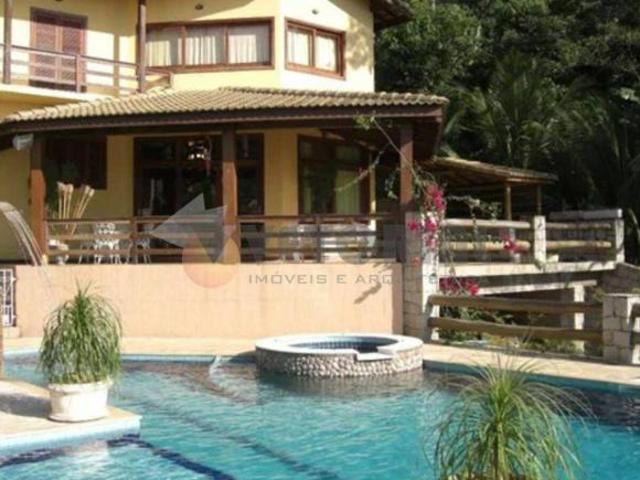 Casa com 1800 m² e 6 quartos à venda na Praia da Feiticeira