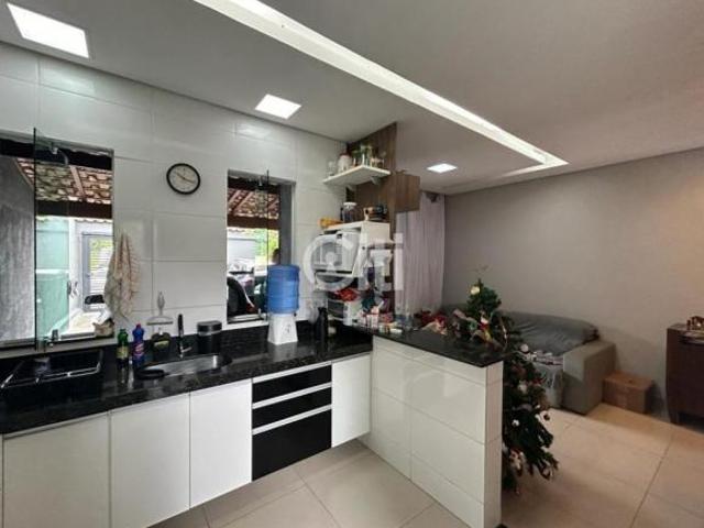 Casa com 180 m² e 3 quartos à venda bairro Visão