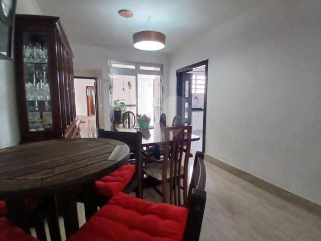 Casa com 180 m² e 4 quartos à venda na Vila Leopoldina