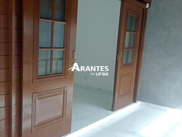 Casa com 180m² 4 quartos à venda no bairro Lídice