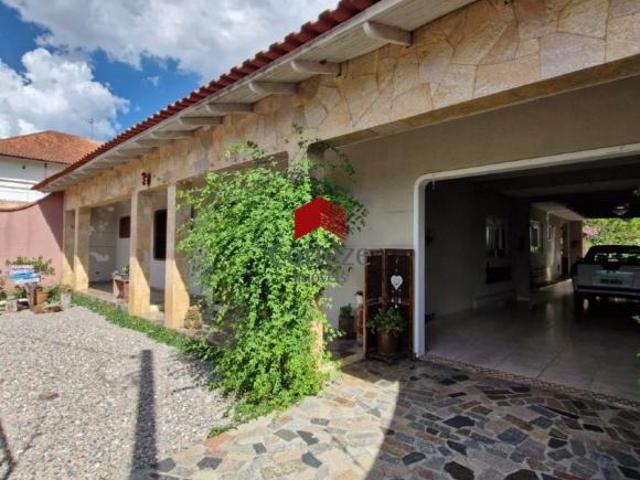 Casa com 183m² 4 quartos, à venda, no bairro Jardim Itália em São José dos Pinhais