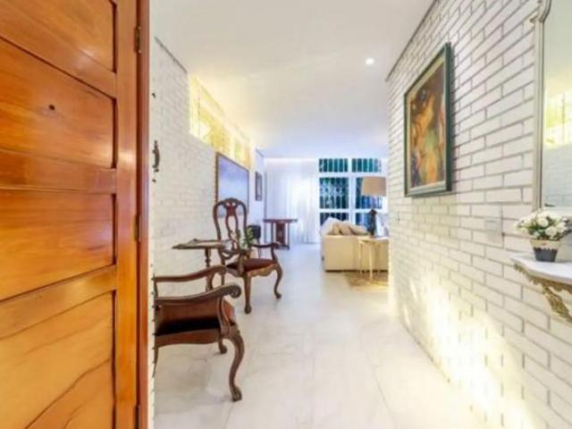 Casa com 190 m² e 3 quartos à venda, Jardim São Paulo