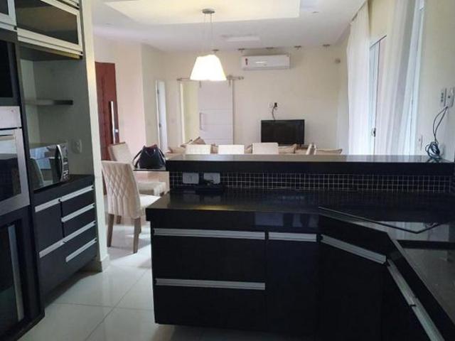 Casa com 190 m² e 3 quartos à venda, Santa Mena