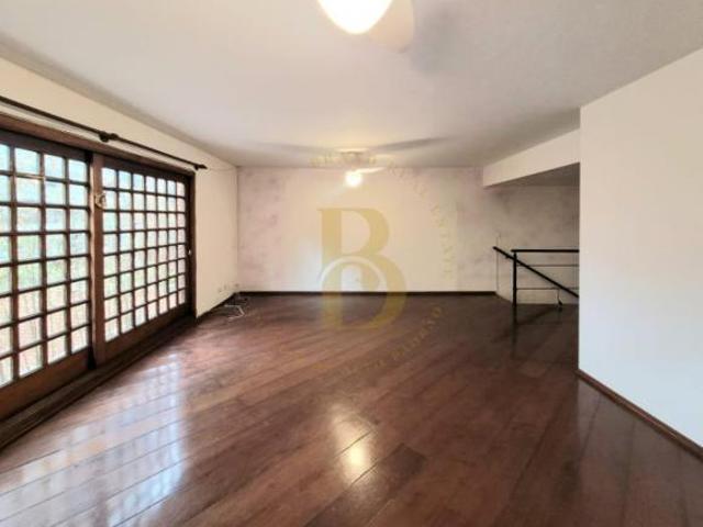 Casa com 197 m², 4 quartos sendo 2 suítes à venda no bairro Vila Madalena