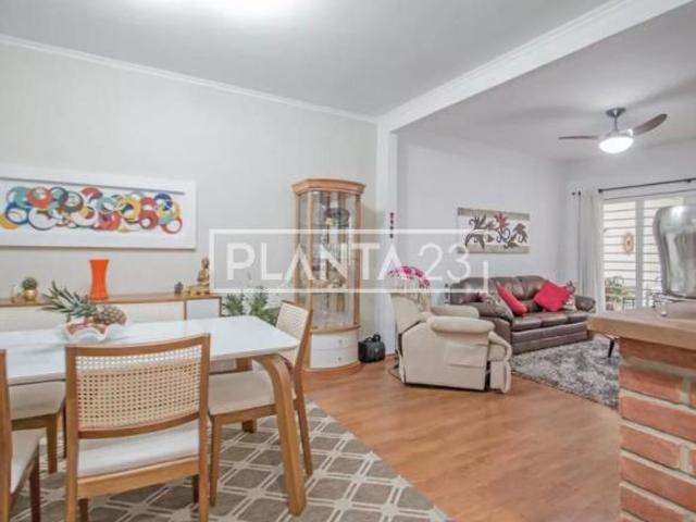 Casa com 198 m², 7 quartos sendo 4 suítes à venda no bairro Itaim Bibi