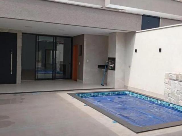 Casa com 198 m² e 3 quartos em venda na Vila Yara