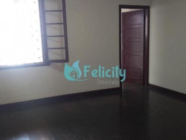 Casa com 1 dorm, 1 vaga, 63m2 na Vila Anastácio