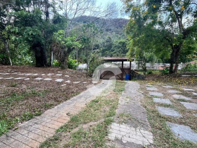 Casa com 1 dormitório à venda, 290 m² por R$ 1.800.000,00 Itaipu Niterói/RJ