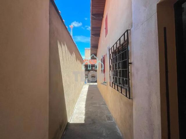 Casa com 1 dormitório à venda, 53 m² por R$ 240.000,00 Parque Senhor do Bonfim Taubaté/SP