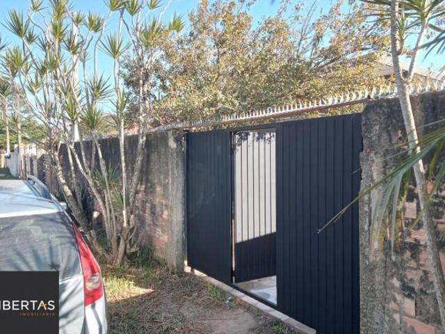 Casa com 1 Dormitório no Bairro Ponta Grossa