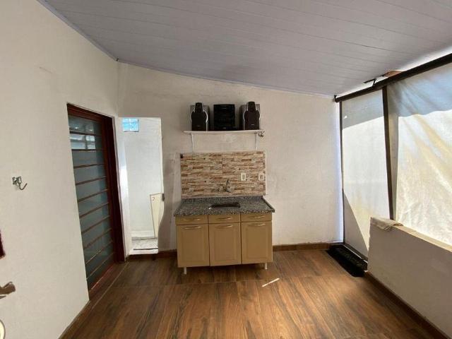 Casa Com 1 Dormitório Para Alugar, 40 m² por R$1.230,00/mês Centro Rio Claro/sp