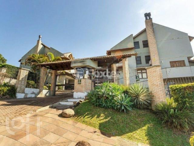Casa em Condomínio com 3 dormitórios em Porto Alegre