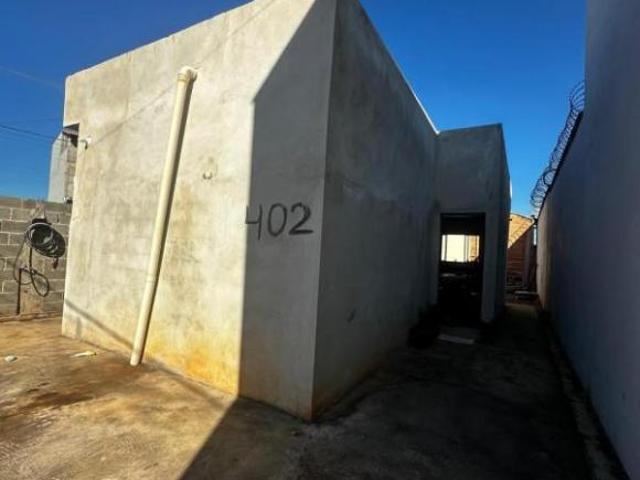Casa com 1 quarto à venda em Nepomuceno, no bairro Nova Era