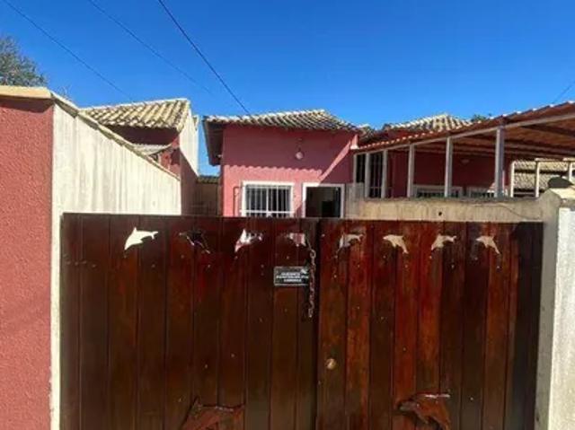Casa com 1 Quarto e 1 banheiro à Venda, 40 m² por R$ 100.000