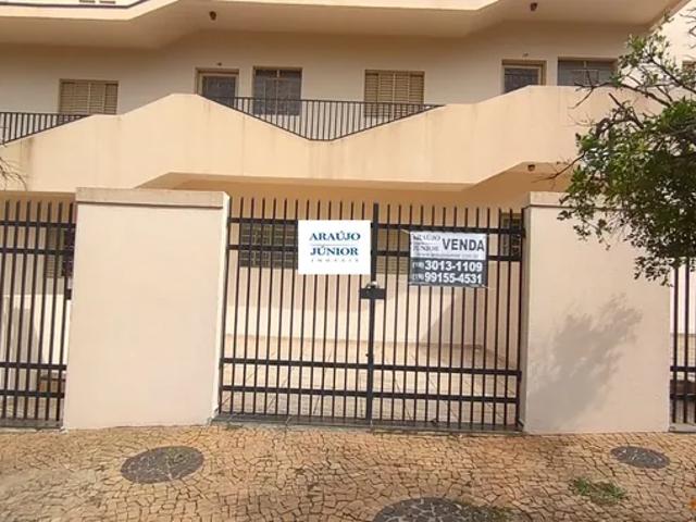 Casa com 1 Quarto e 1 banheiro à Venda, 55 m² por R$ 210.000
