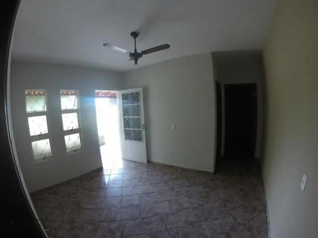 Casa com 1 Quarto e 1 banheiro à Venda, 60 m² por R$ 180.000