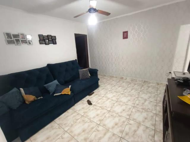 Casa com 1 Quarto e 1 banheiro à Venda, 60 m² por R$ 275.000