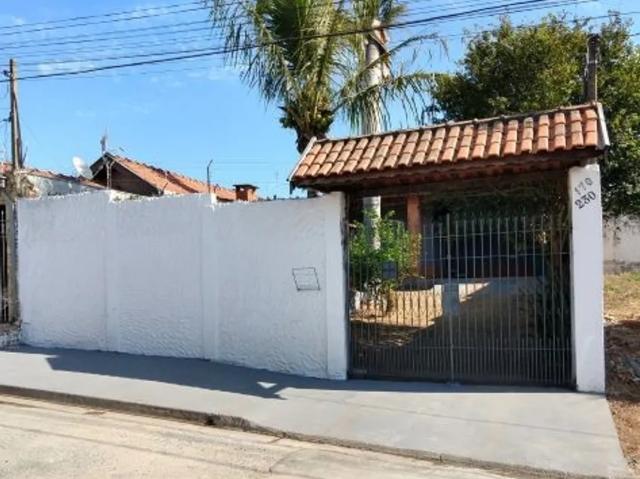 Casa com 1 Quarto e 1 banheiro à Venda, 80 m² por R$ 310.000