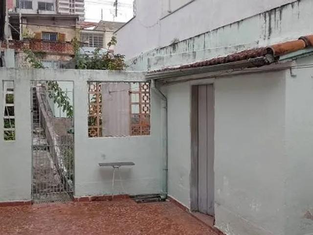 Casa com 1 Quarto e 1 banheiro à Venda, 90 m² por R$ 636.000