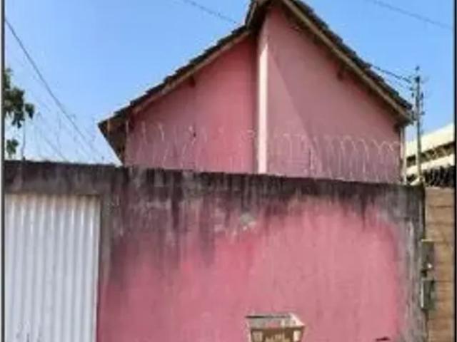Casa com 1 Quarto e 1 banheiro à Venda, 120 m² por R$ 122.808