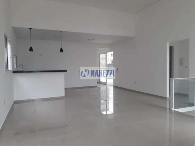 Casa com 1 Quarto e 1 banheiro à Venda, 150 m² por R$ 1.028.000