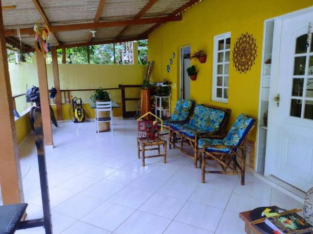 Casa com 1 Quarto e 1 banheiro à Venda, 150 m² por R$ 320.000